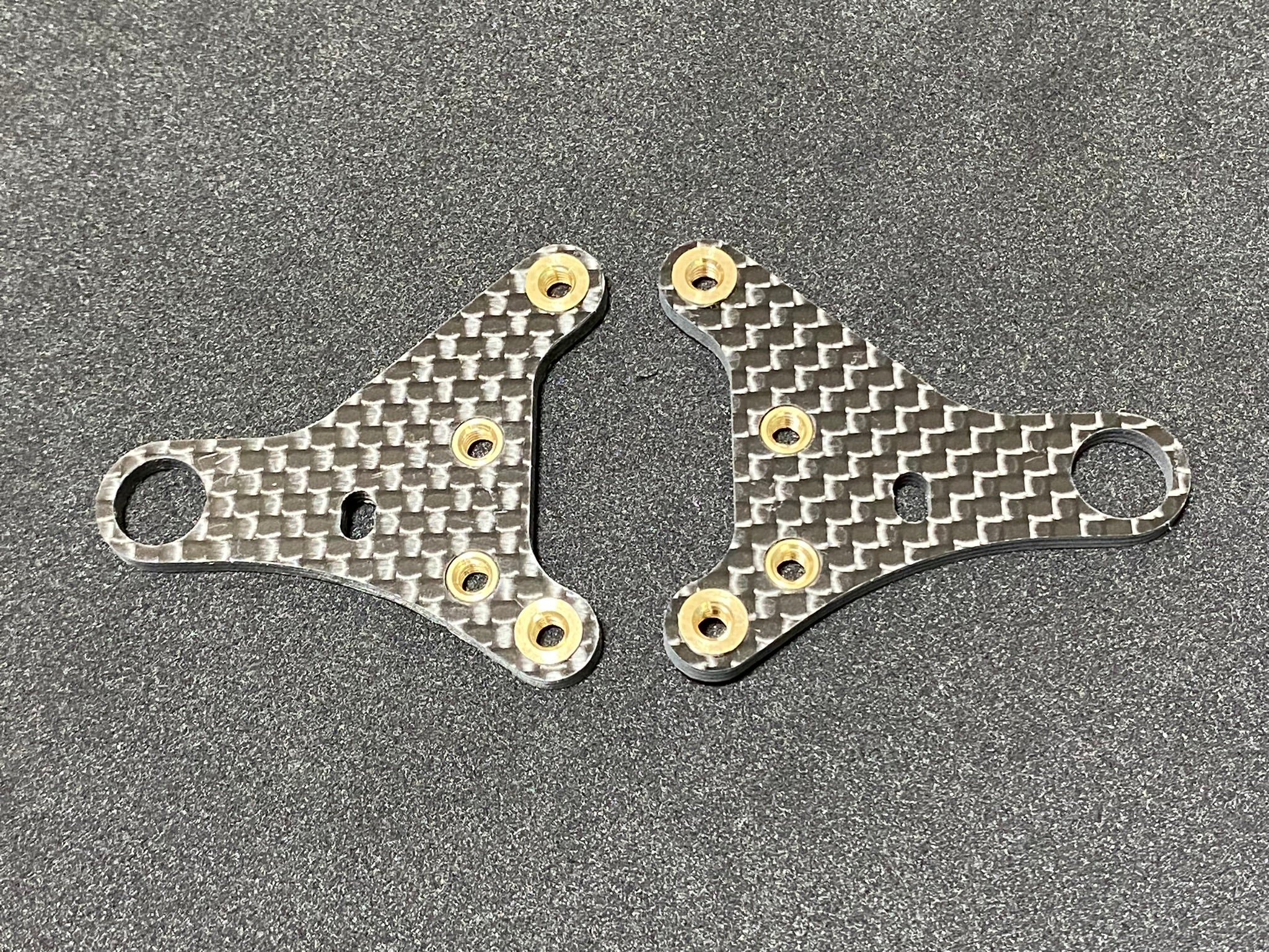 SR-005: Carbon lower arms for SRF12 series – SRF ONLINE STORE