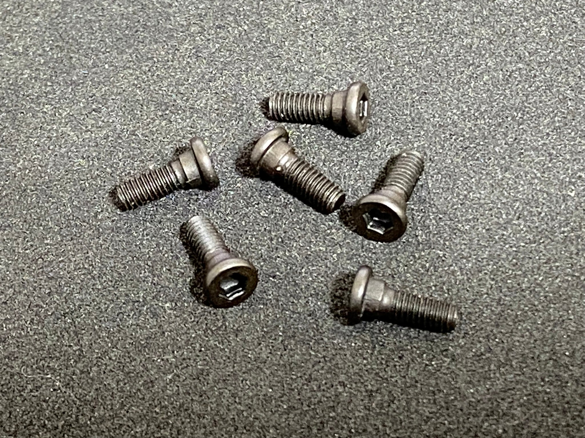 HW-018: M2.5x8 Hex Shoulder Step Screw (6pcs) – SRF ONLINE STORE